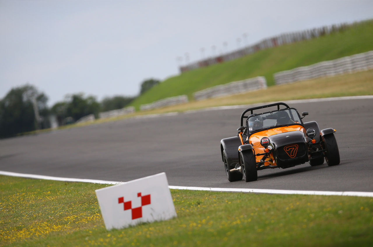 Circuit Days: Snetterton 300: Open pit lane track day : 11/07/2023